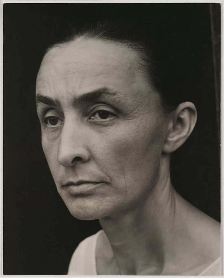 Georgia O'Keeffe Painter: The Iconic American Artist and Her Modernist ...