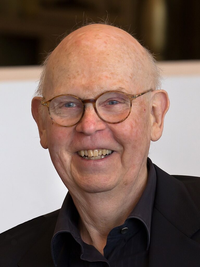 Claes Oldenburg Art: Exploring His Impact on Modern Sculpture ...